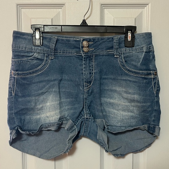 No Boundaries | Shorts | No Boundaries Distressed Blue Jean Shorts ...